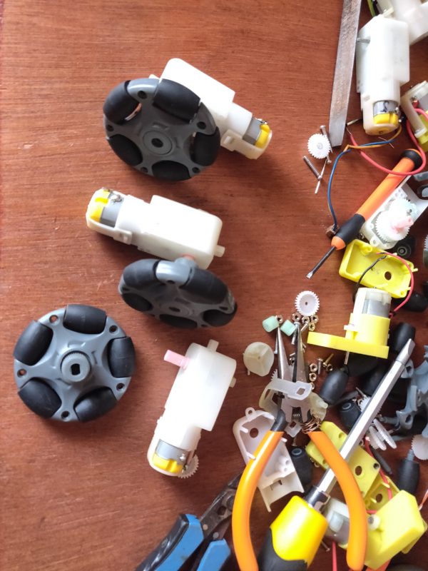 Ferromagnetic Pipe Climbing Robot - Arnab Kumar Das